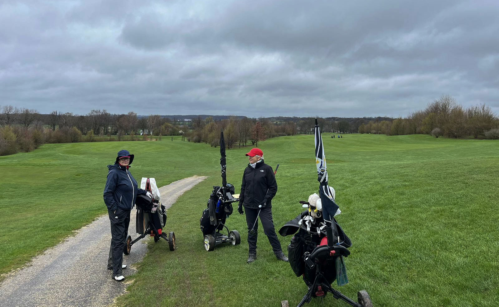 Dames-2 (Dinsdag) in training: Limburgse löss en biologische ...